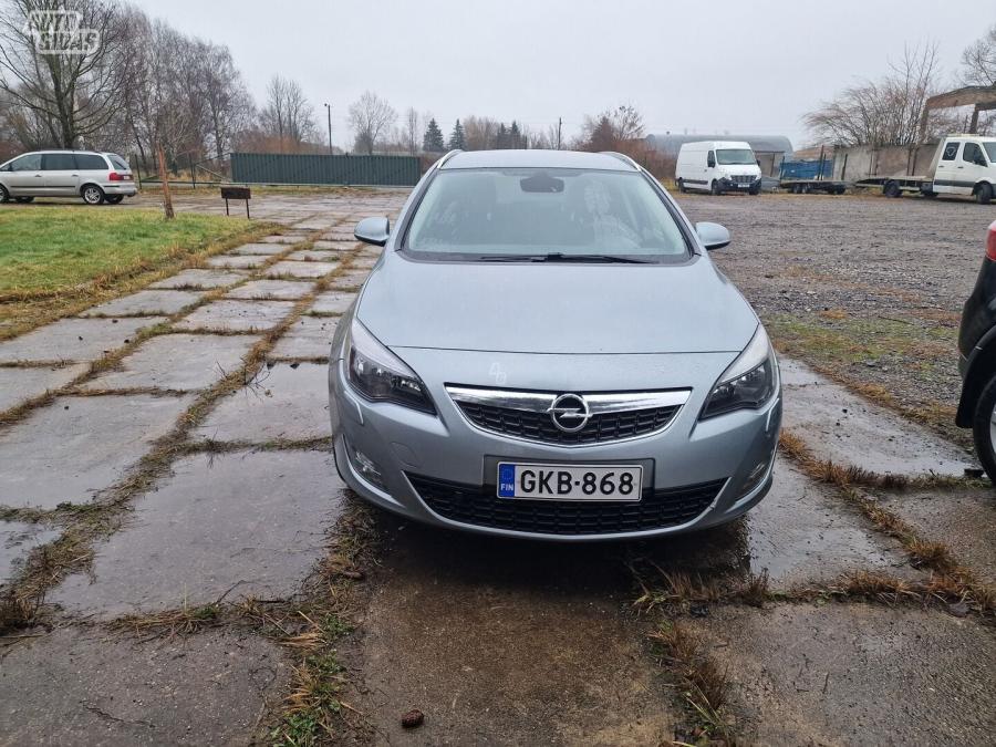 Opel Astra 2012 in Kelme, with an engine capacity of 1.40 L and mileage of 270 thousand km for 1700 €, photo 1 on AUTOMOTO.COM.LV