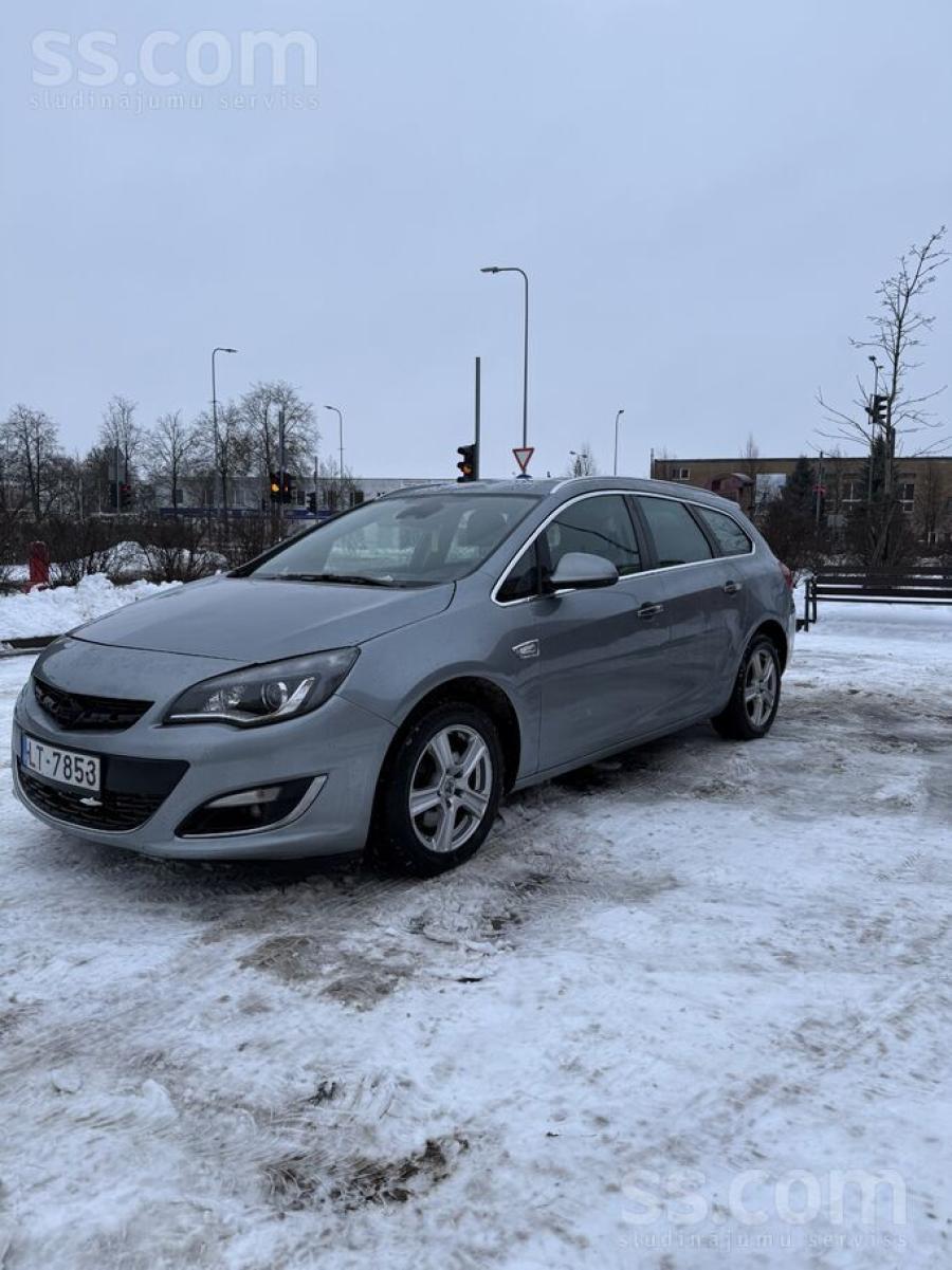 Opel Astra 2012 Jelgava, ar dzinēja tilpumu 2.00 L un nobraukumu 0 tūkst. km par 4890 €, foto 1 vietnē AUTOMOTO.COM.LV