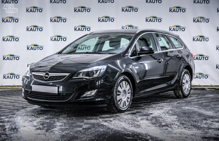 Opel Astra 2012 in Kaunas, with an engine capacity of 1.70 L and mileage of 250 thousand km for 4490 €, photo 1 on AUTOMOTO.COM.LV