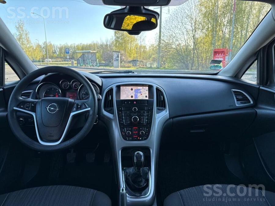 Опель Астра 2012 в Рига, объемом двигателя 1.70 л и пробегом 270 тыс. км за 2900 €, фото 11 на AUTOMOTO.COM.LV