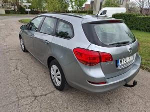 Opel Astra 2012 Ukmergė, ar dzinēja tilpumu 1.70 L un nobraukumu 245 tūkst. km par 2750 €, foto 7 vietnē AUTOMOTO.COM.LV