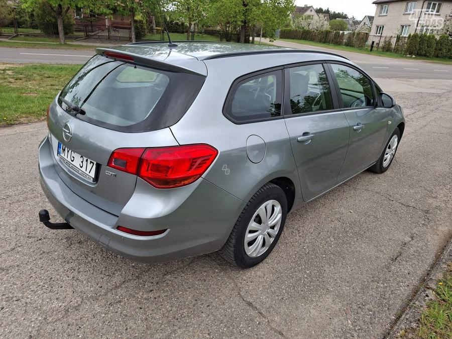 Opel Astra 2012 Ukmergė, ar dzinēja tilpumu 1.70 L un nobraukumu 245 tūkst. km par 2750 €, foto 8 vietnē AUTOMOTO.COM.LV