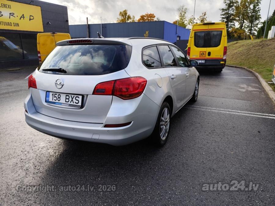 Opel Astra 2012 Valga, ar dzinēja tilpumu 1.70 L un nobraukumu 202 tūkst. km par 4000 €, foto 4 vietnē AUTOMOTO.COM.LV
