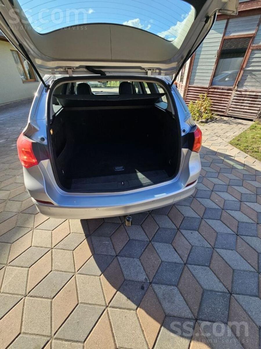 Opel Astra 2012 in Talsi, with an engine capacity of 1.70 L and mileage of 256 thousand km for 4799 €, photo 11 on AUTOMOTO.COM.LV