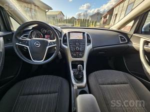 Opel Astra 2012 in Talsi, with an engine capacity of 1.70 L and mileage of 256 thousand km for 4799 €, photo 15 on AUTOMOTO.COM.LV