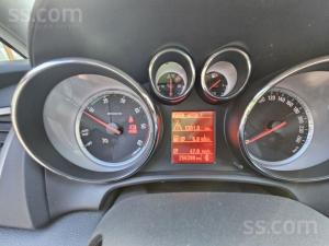 Opel Astra 2012 in Talsi, with an engine capacity of 1.70 L and mileage of 256 thousand km for 4799 €, photo 21 on AUTOMOTO.COM.LV
