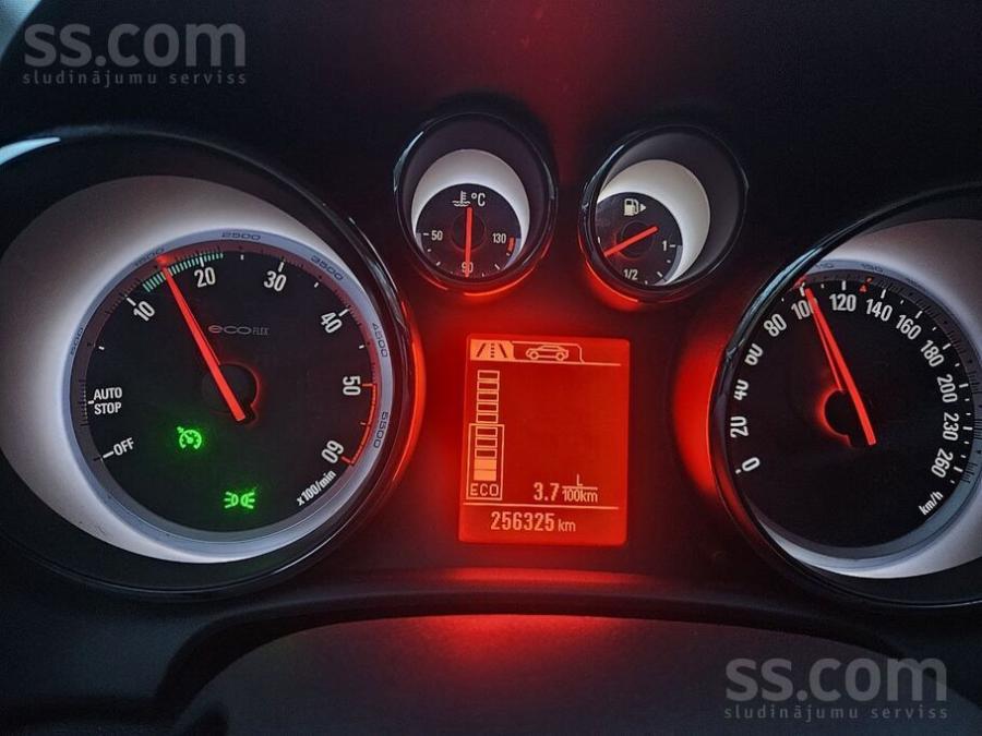 Opel Astra 2012 in Talsi, with an engine capacity of 1.70 L and mileage of 256 thousand km for 4799 €, photo 22 on AUTOMOTO.COM.LV