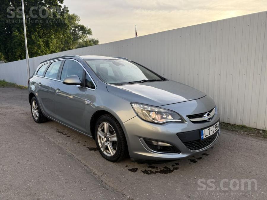 Opel Astra 2012 Jelgava, ar dzinēja tilpumu 2.00 L un nobraukumu 392 tūkst. km par 3600 €, foto 7 vietnē AUTOMOTO.COM.LV