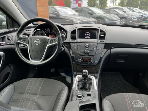 Opel Astra 2012 in Kaunas, with an engine capacity of 2.00 L and mileage of 245 thousand km for 3999 €, photo 5 on AUTOMOTO.COM.LV