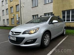 Opel Astra 2013 in Riga, with an engine capacity of 1.70 L and mileage of 314 thousand km for 2350 €, photo 1 on AUTOMOTO.COM.LV