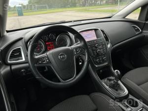 Opel Astra 2013 Cēsis, ar dzinēja tilpumu 2.00 L un nobraukumu 184 tūkst. km par 4650 €, foto 7 vietnē AUTOMOTO.COM.LV