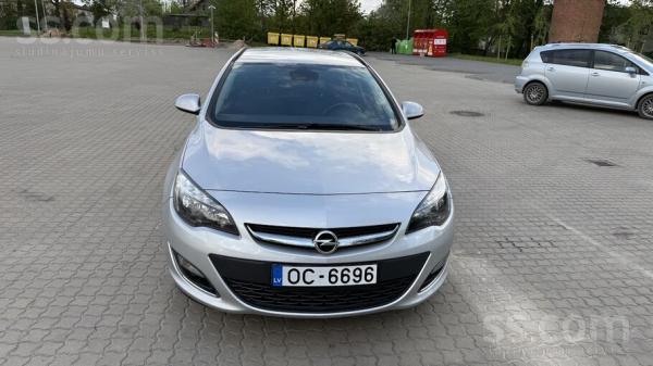 Opel Astra 2013 Saldus, ar dzinēja tilpumu 1.70 L un nobraukumu 256 tūkst. km par 4590 €, foto 1 vietnē AUTOMOTO.COM.LV
