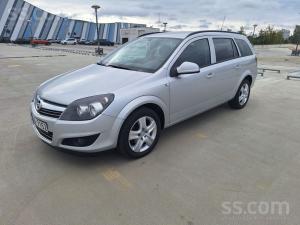 Opel Astra 2013 in Riga, with an engine capacity of 1.70 L and mileage of 178 thousand km for 2800 €, photo  on AUTOMOTO.COM.LV