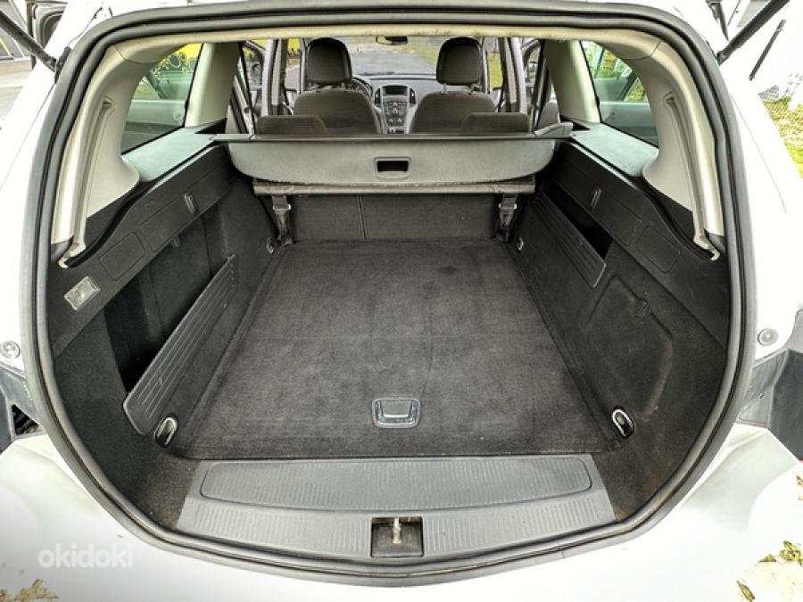 Opel Astra 2013 Tartu, ar dzinēja tilpumu 1.70 L un nobraukumu 301 tūkst. km par 3500 €, foto 8 vietnē AUTOMOTO.COM.LV