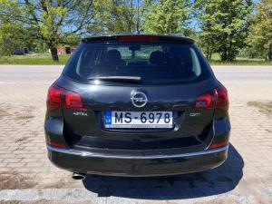 Opel Astra 2013 in Riga, with an engine capacity of 2.00 L and mileage of 344 thousand km for 3350 €, photo 6 on AUTOMOTO.COM.LV