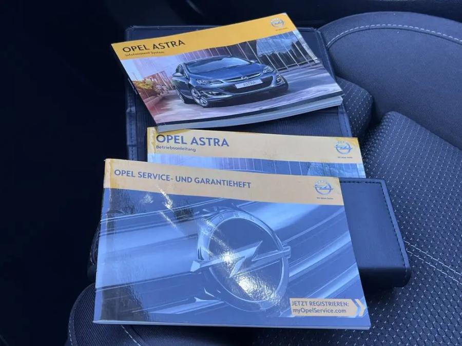Opel Astra 2013 in Riga, with an engine capacity of 2.00 L and mileage of 344 thousand km for 3350 €, photo 24 on AUTOMOTO.COM.LV
