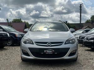Opel Astra 2013 in Pabrade, with an engine capacity of 1.70 L and mileage of 205 thousand km for 3750 €, photo 4 on AUTOMOTO.COM.LV
