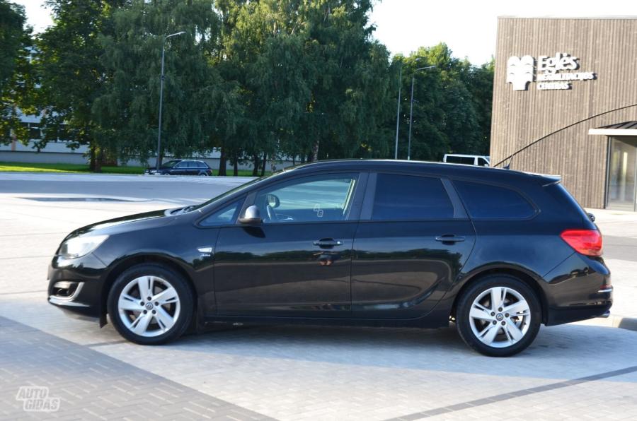 Opel Astra 2013 Šauļi, ar dzinēja tilpumu 2.00 L un nobraukumu 270 tūkst. km par 3700 €, foto 4 vietnē AUTOMOTO.COM.LV