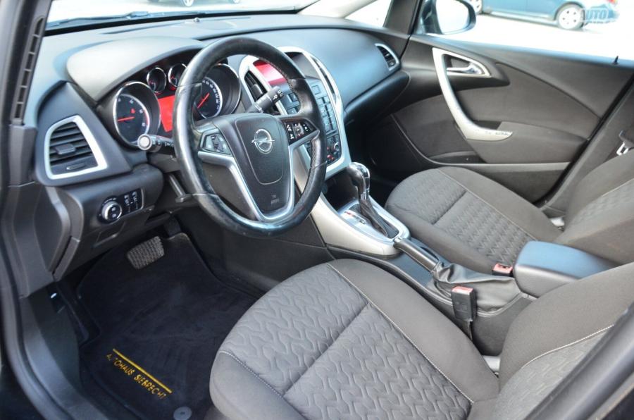 Opel Astra 2013 Šauļi, ar dzinēja tilpumu 2.00 L un nobraukumu 270 tūkst. km par 3700 €, foto 24 vietnē AUTOMOTO.COM.LV