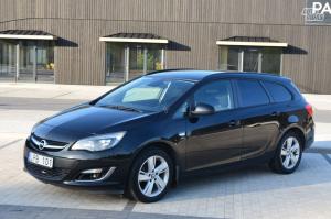 Opel Astra 2013 in Siauliai, with an engine capacity of 2.00 L and mileage of 270 thousand km for 3700 €, photo  on AUTOMOTO.COM.LV