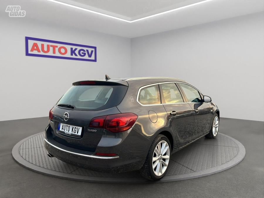 Opel Astra 2014 in Kaunas, with an engine capacity of 1.40 L and mileage of 149 thousand km for 7999 €, photo 5 on AUTOMOTO.COM.LV