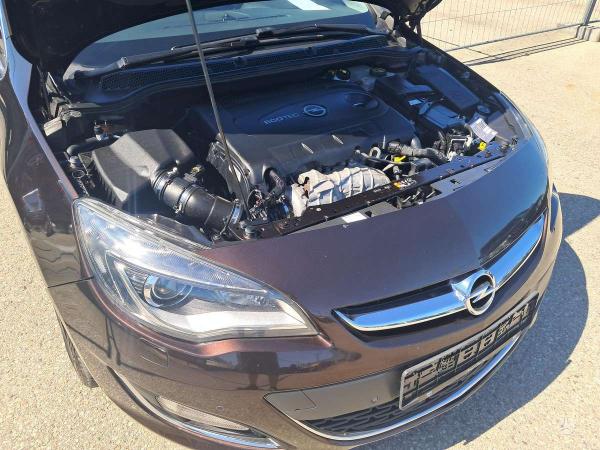Opel Astra 2014 Marijampole, ar dzinēja tilpumu 1.96 L un nobraukumu 194 tūkst. km par 4700 €, foto 6 vietnē AUTOMOTO.COM.LV