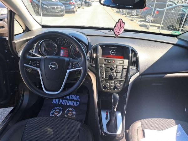 Opel Astra 2014 Marijampole, ar dzinēja tilpumu 1.96 L un nobraukumu 194 tūkst. km par 4700 €, foto 8 vietnē AUTOMOTO.COM.LV