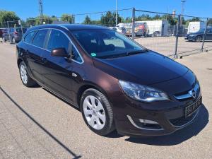 Opel Astra 2014 in Marijampole, with an engine capacity of 1.96 L and mileage of 194 thousand km for 4700 €, photo 6 on AUTOMOTO.COM.LV