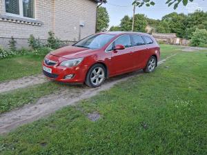 Opel Astra 2014 in Kelme, with an engine capacity of 1.60 L and mileage of 200 thousand km for 650 €, photo  on AUTOMOTO.COM.LV