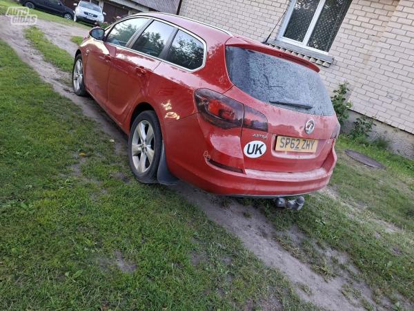 Opel Astra 2014 Kelmė, ar dzinēja tilpumu 1.60 L un nobraukumu 200 tūkst. km par 650 €, foto 3 vietnē AUTOMOTO.COM.LV