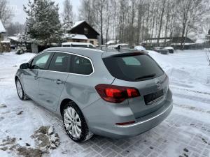 Opel Astra 2015 in Siauliai, with an engine capacity of 1.40 L and mileage of 230 thousand km for 4650 €, photo 7 on AUTOMOTO.COM.LV