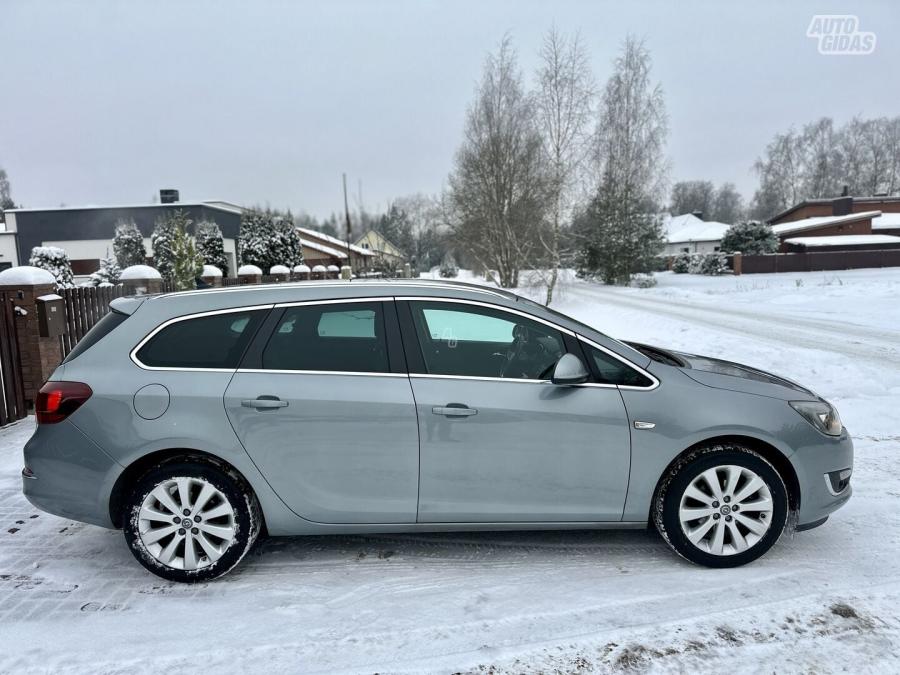 Opel Astra 2015 in Siauliai, with an engine capacity of 1.40 L and mileage of 230 thousand km for 4650 €, photo 11 on AUTOMOTO.COM.LV
