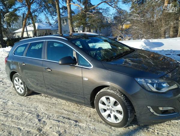 Opel Astra 2015 in Alytus, with an engine capacity of 1.60 L and mileage of 173 thousand km for 4899 €, photo 4 on AUTOMOTO.COM.LV