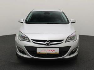 Opel Astra 2015 in Vilnius, with an engine capacity of 1.40 L and mileage of 175 thousand km for 6499 €, photo 4 on AUTOMOTO.COM.LV