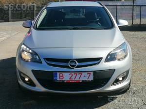 Opel Astra 2015 Valmiera, ar dzinēja tilpumu 1.60 L un nobraukumu 242 tūkst. km par 5250 €, foto 4 vietnē AUTOMOTO.COM.LV