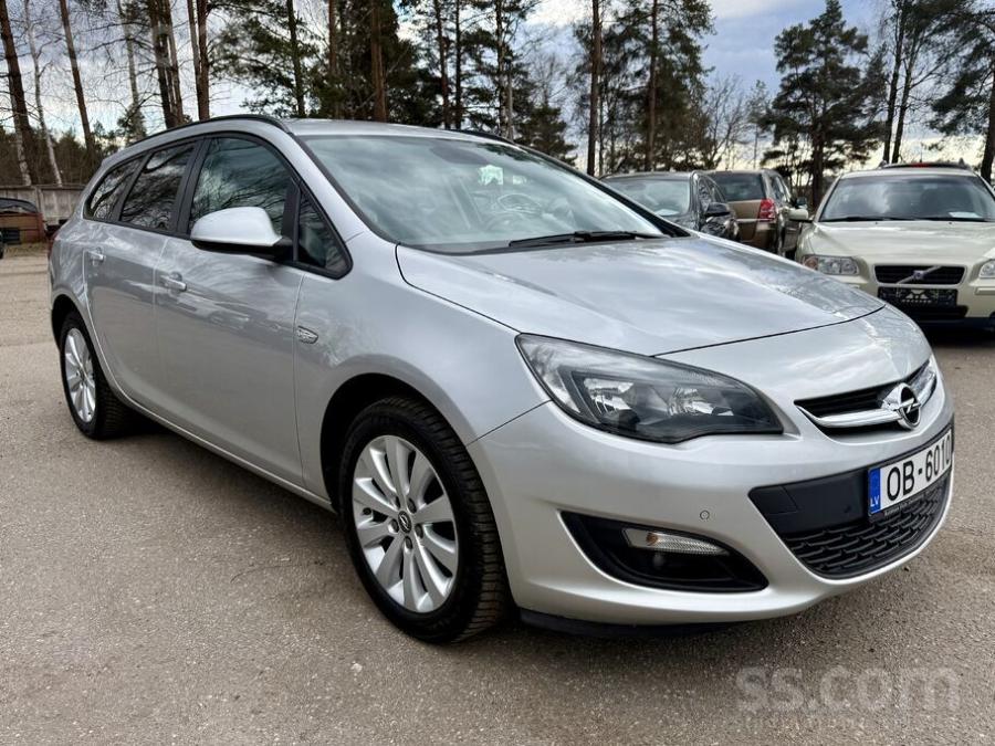 Opel Astra 2015 in Riga, with an engine capacity of 1.60 L and mileage of 0 thousand km for 5390 €, photo 7 on AUTOMOTO.COM.LV