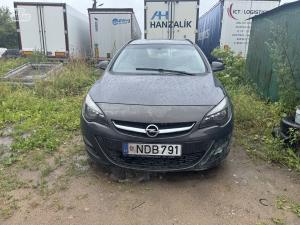 Opel Astra 2015 Viļņa, ar dzinēja tilpumu 1.60 L un nobraukumu 200 tūkst. km par 1250 €, foto  vietnē AUTOMOTO.COM.LV