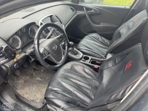 Opel Astra 2015 Viļņa, ar dzinēja tilpumu 1.60 L un nobraukumu 200 tūkst. km par 1250 €, foto 8 vietnē AUTOMOTO.COM.LV
