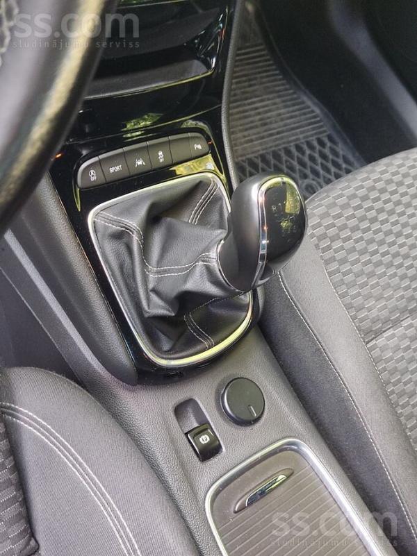 Opel Astra 2016 in Riga, with an engine capacity of 1.60 L and mileage of 212 thousand km for 9200 €, photo 7 on AUTOMOTO.COM.LV