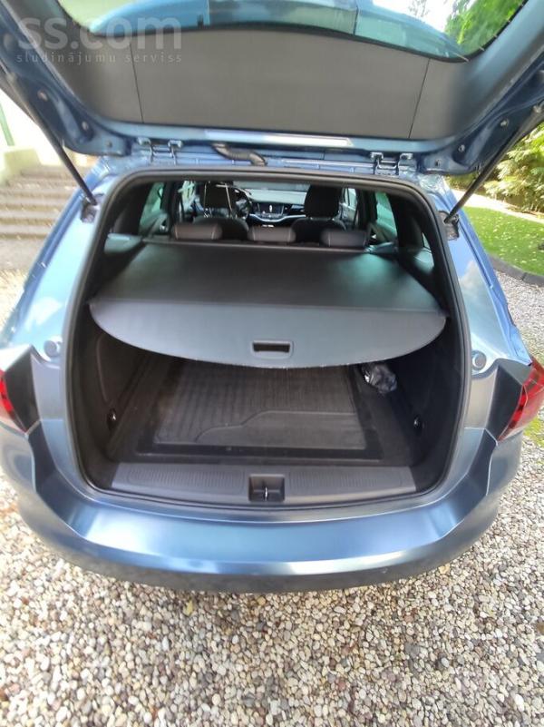 Opel Astra 2016 in Riga, with an engine capacity of 1.60 L and mileage of 212 thousand km for 9200 €, photo 11 on AUTOMOTO.COM.LV