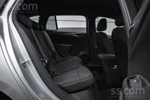 Opel Astra 2016 in Riga, with an engine capacity of 1.60 L and mileage of 0 thousand km for 6550 €, photo 12 on AUTOMOTO.COM.LV