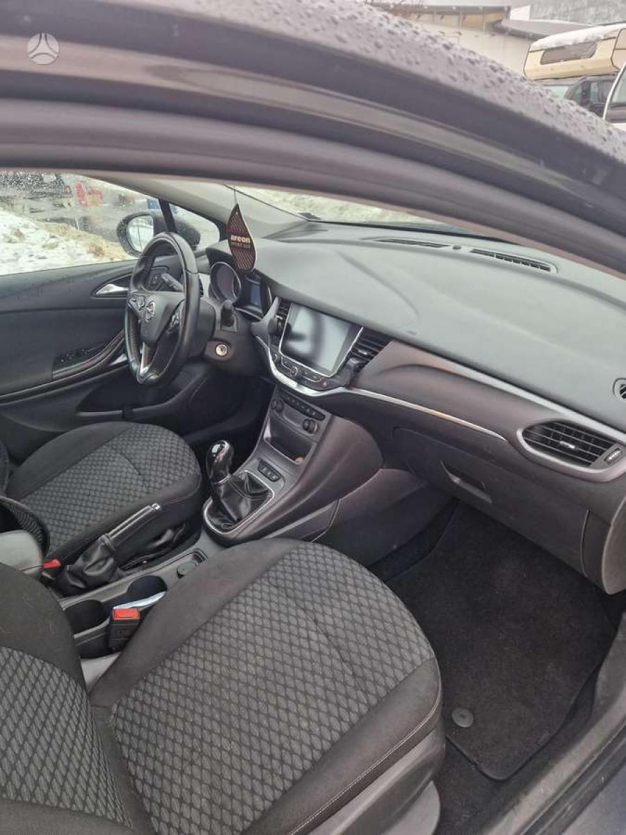 Opel Astra 2016 Viļņa, ar dzinēja tilpumu 1.60 L un nobraukumu 156 tūkst. km par 6500 €, foto 15 vietnē AUTOMOTO.COM.LV