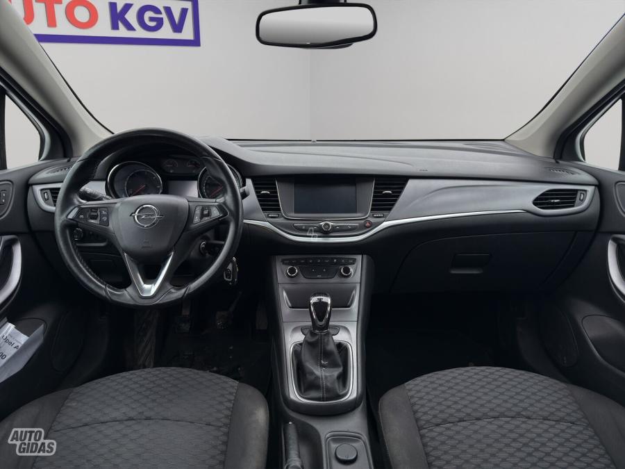 Opel Astra 2016 in Vilnius, with an engine capacity of 1.60 L and mileage of 217 thousand km for 5199 €, photo 13 on AUTOMOTO.COM.LV