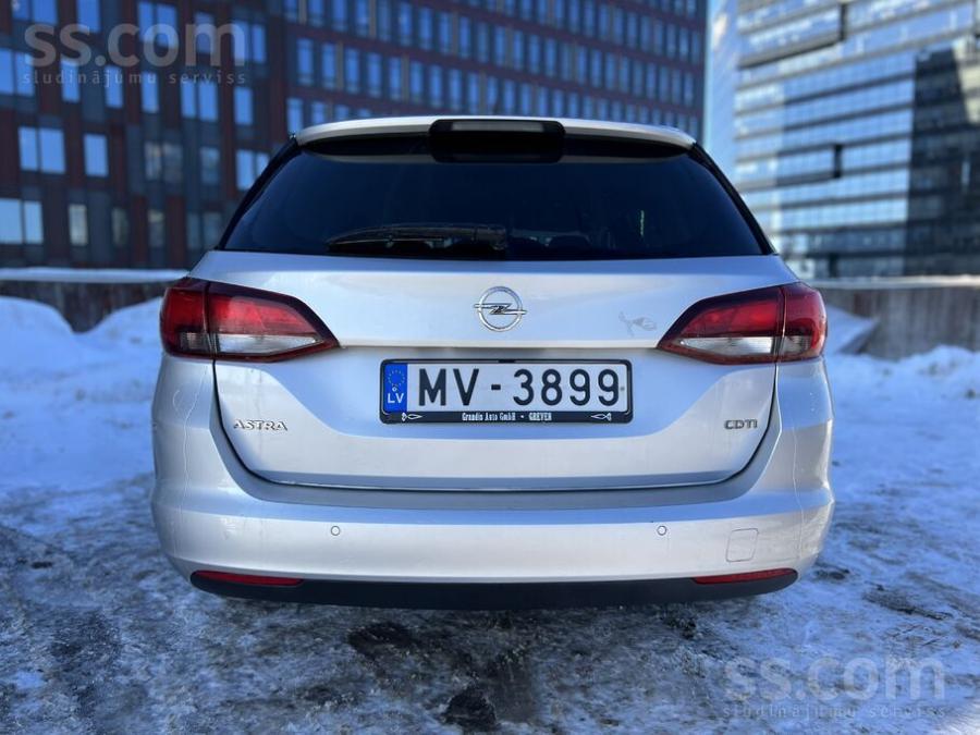 Opel Astra 2016 in Riga, with an engine capacity of 1.60 L and mileage of 268 thousand km for 5900 €, photo 6 on AUTOMOTO.COM.LV