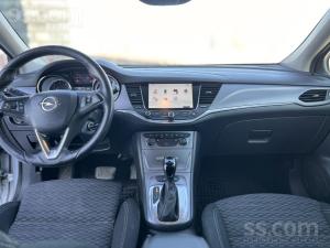 Opel Astra 2016 in Riga, with an engine capacity of 1.60 L and mileage of 268 thousand km for 5900 €, photo 11 on AUTOMOTO.COM.LV