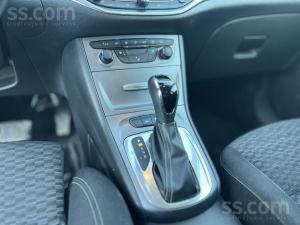 Opel Astra 2016 in Riga, with an engine capacity of 1.60 L and mileage of 268 thousand km for 5900 €, photo 16 on AUTOMOTO.COM.LV