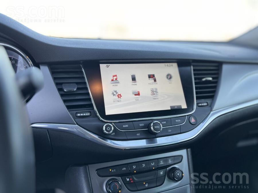 Opel Astra 2016 in Riga, with an engine capacity of 1.60 L and mileage of 268 thousand km for 5900 €, photo 17 on AUTOMOTO.COM.LV