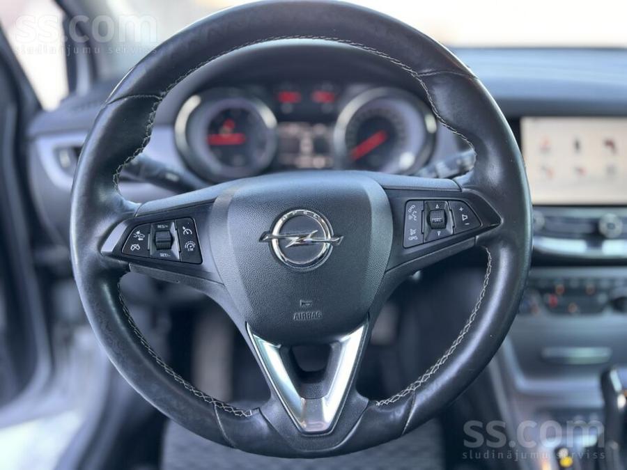 Opel Astra 2016 in Riga, with an engine capacity of 1.60 L and mileage of 268 thousand km for 5900 €, photo 19 on AUTOMOTO.COM.LV