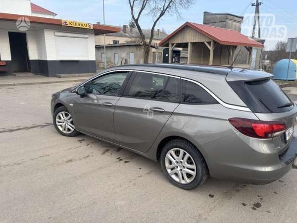 Opel Astra 2016 in Klaipeda, with an engine capacity of 1.60 L and mileage of 323 thousand km for 3500 €, photo 2 on AUTOMOTO.COM.LV