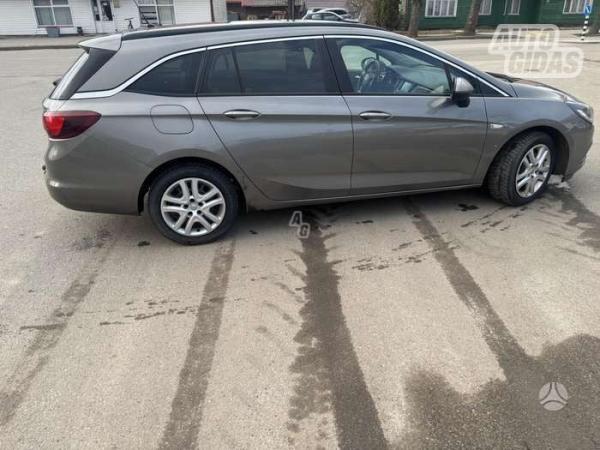 Opel Astra 2016 in Klaipeda, with an engine capacity of 1.60 L and mileage of 323 thousand km for 3500 €, photo 4 on AUTOMOTO.COM.LV